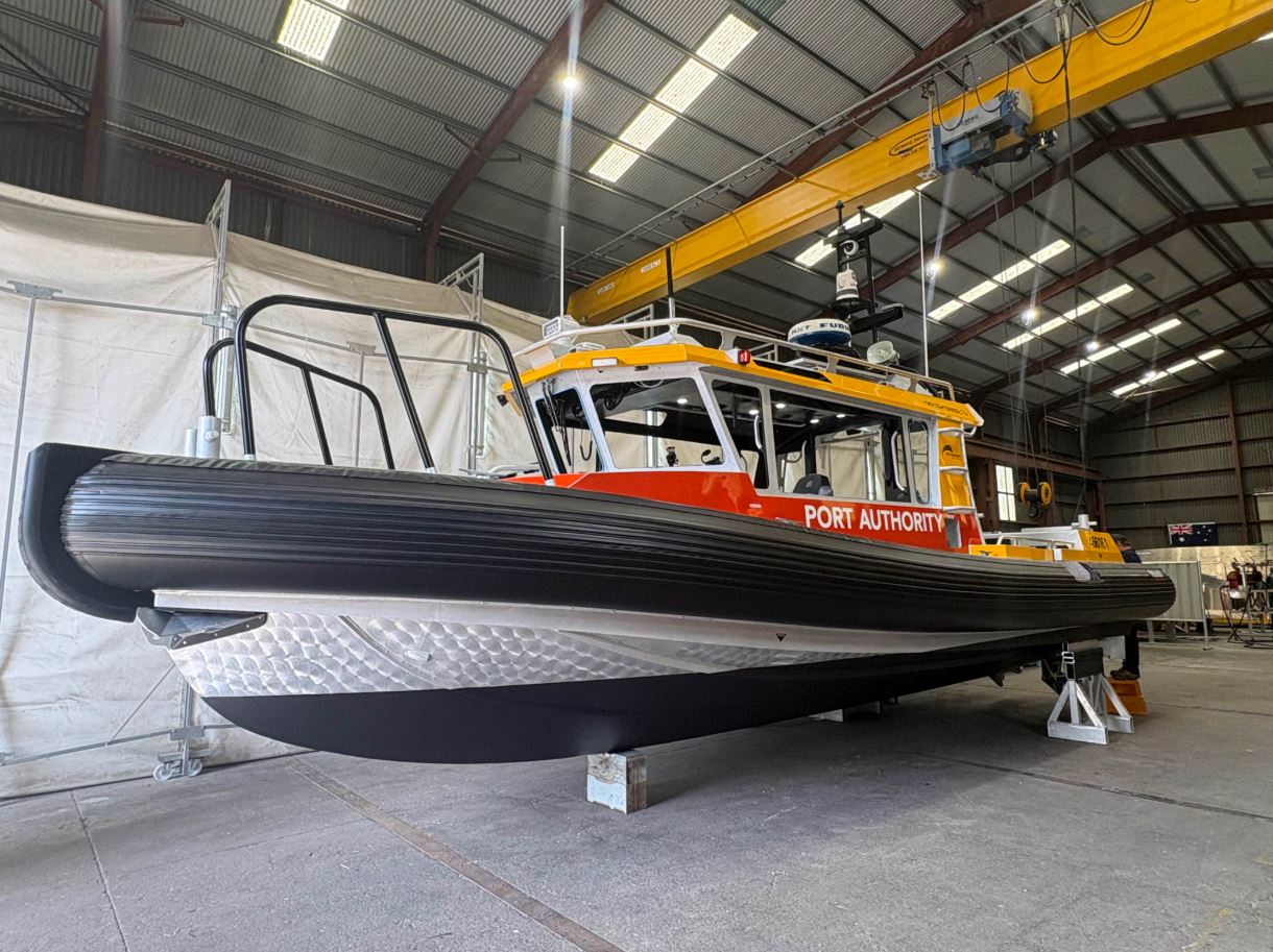 Port Authority of NSW readies 10-metre high-speed response vessel for ...