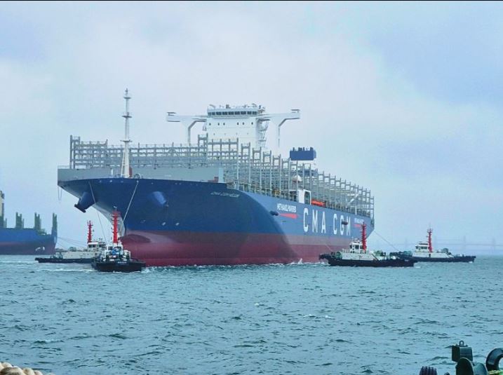 CMA CGM deploys dual-fuel vessel on Phoenician Express service